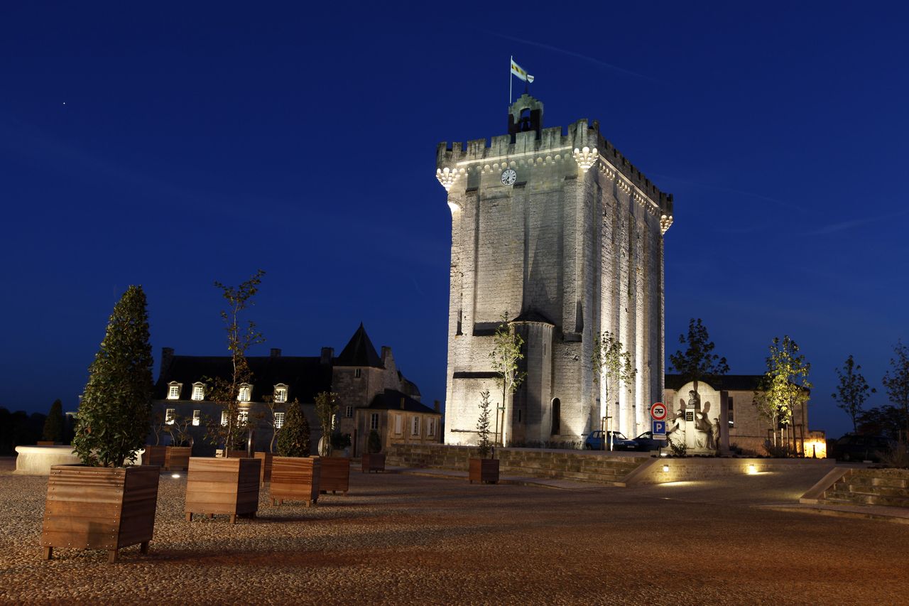 Visiter le donjon de Pons - Jonzac Haute Saintonge Tourisme