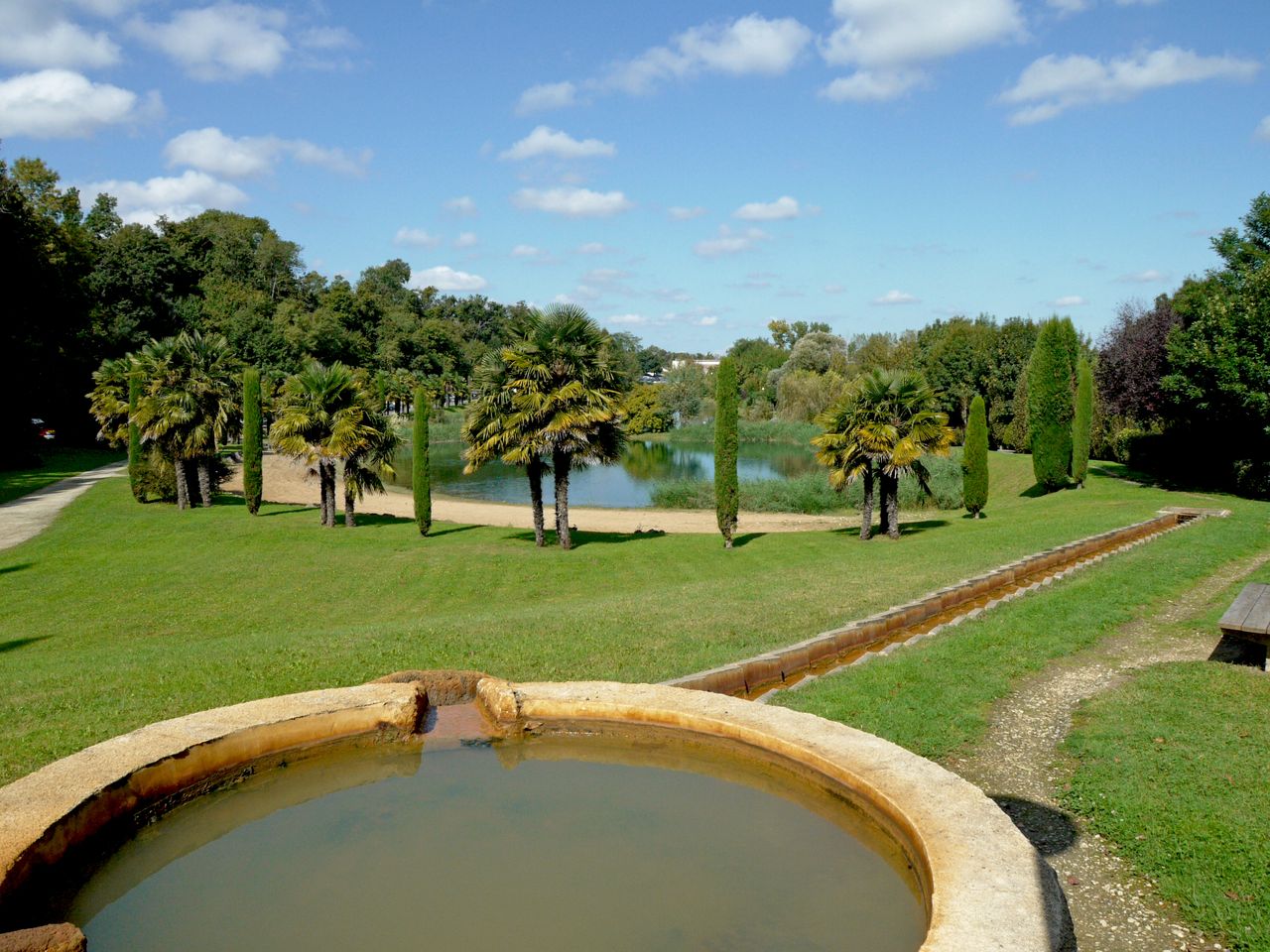 Thermes de Jonzac - Jonzac Haute Saintonge Tourisme